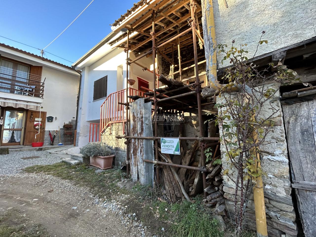 Appartamento in vendita a Coazze