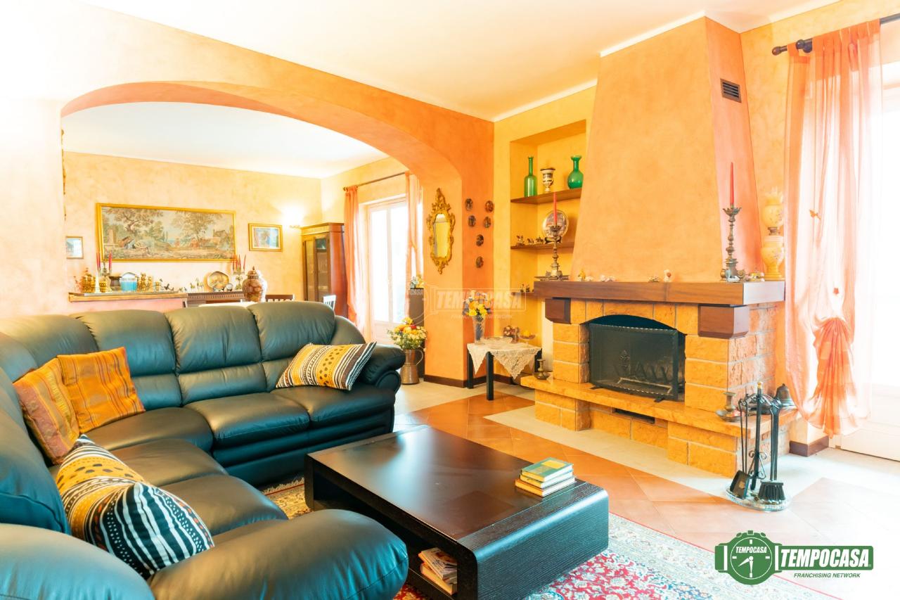 Appartamento in vendita a Stresa