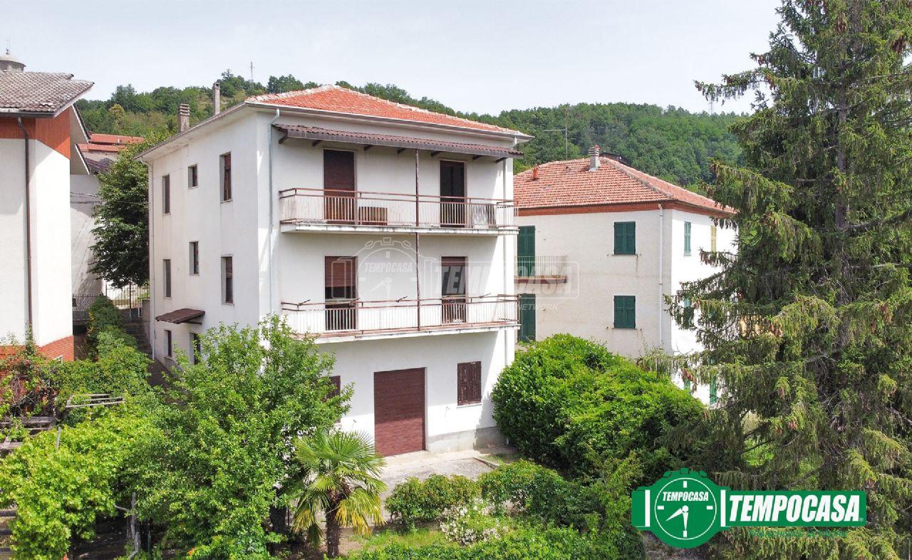 Villa in vendita a Ponzone