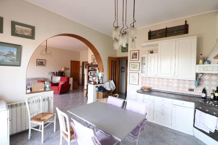 Appartamento in vendita a Valverde