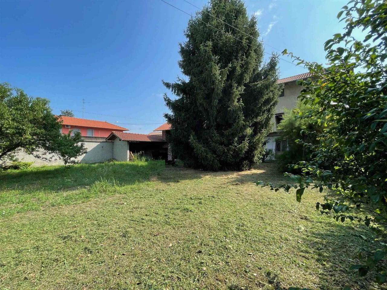 Rustico in vendita a Cassolnovo