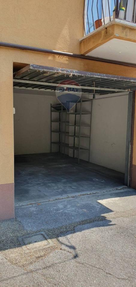 Box in vendita a Carate Brianza