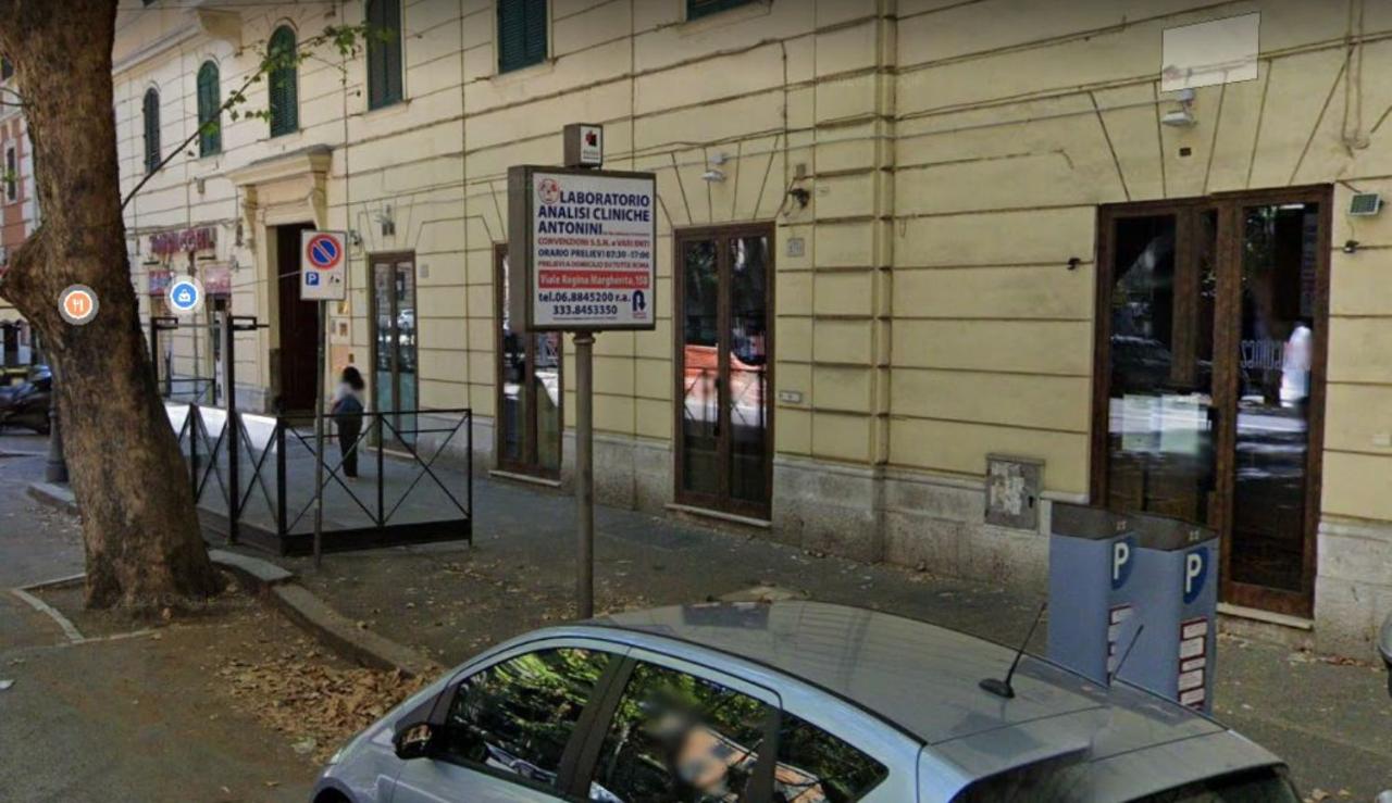 Negozio in vendita a Roma