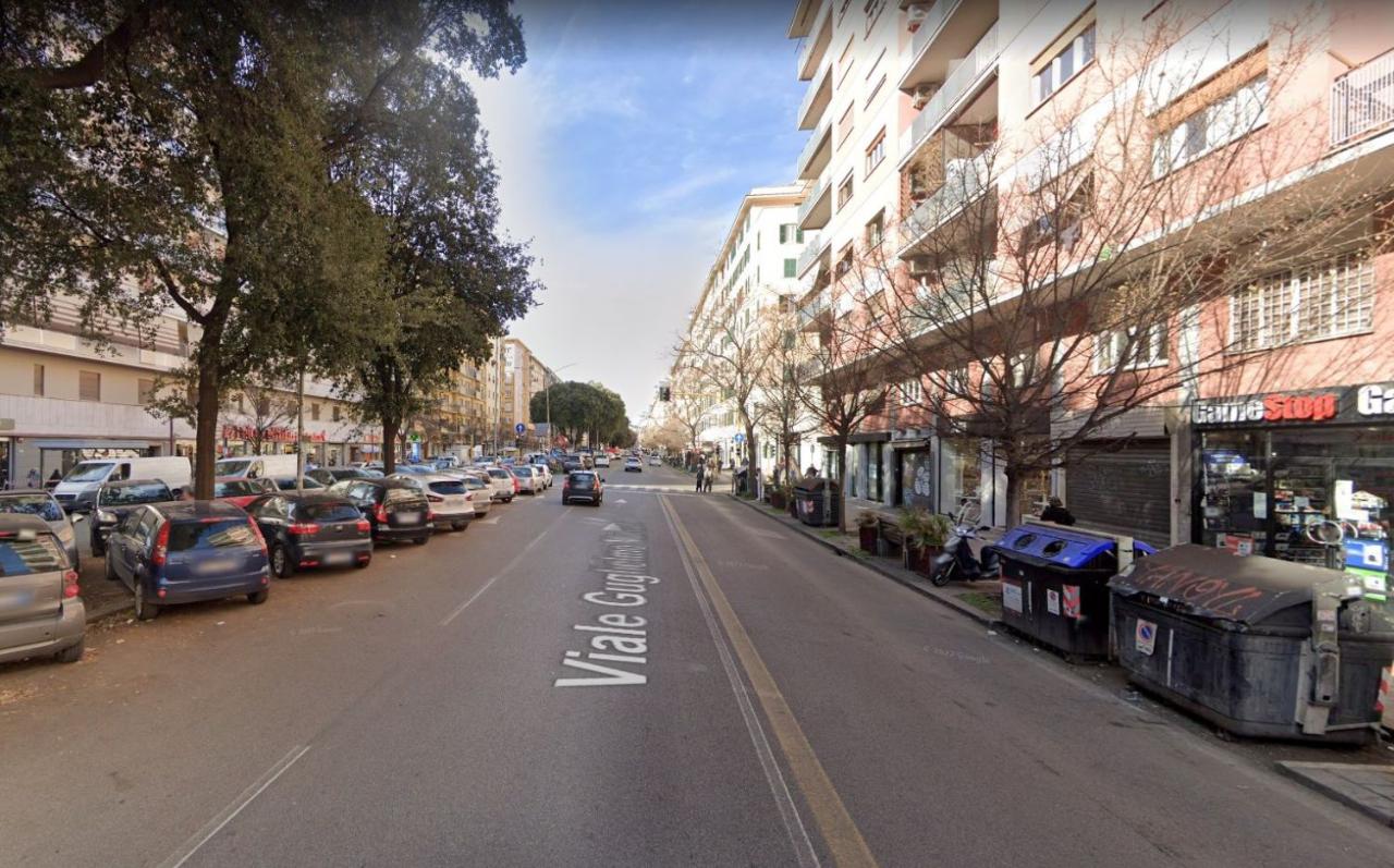 Negozio in affitto a Roma