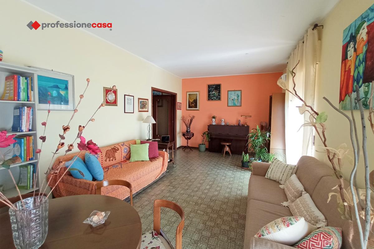 Appartamento in vendita a Gravina Di Catania
