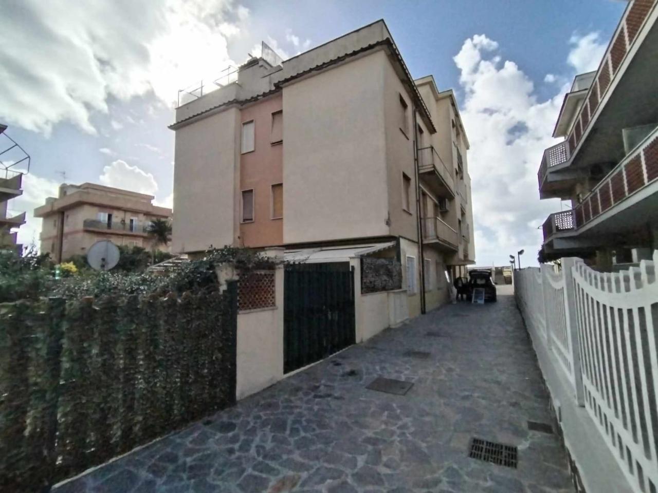 Appartamento in vendita a Pomezia