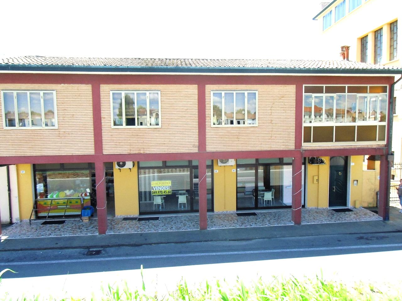 Negozio in vendita a Pontelongo