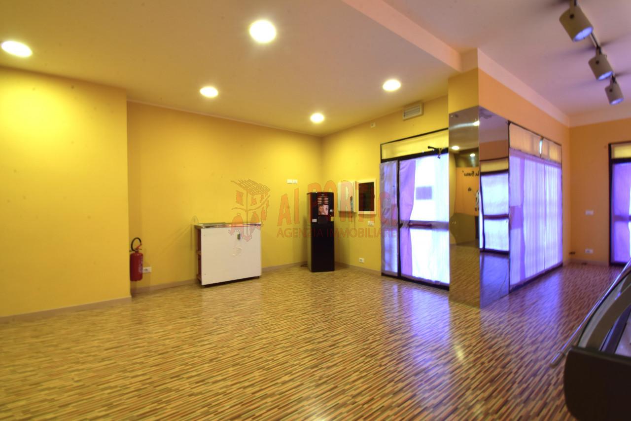 Negozio in vendita a Campolongo Maggiore