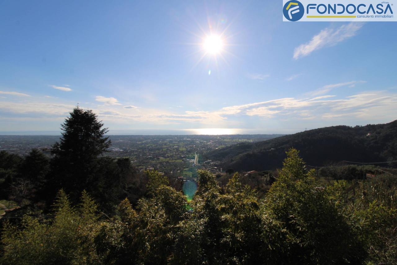 Villa in vendita a Pietrasanta