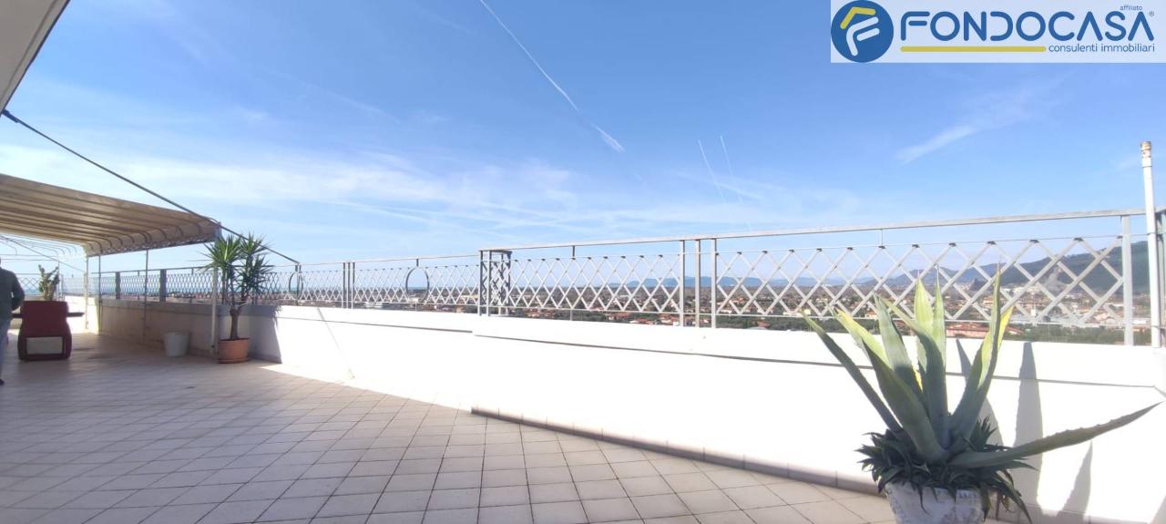 Attico in vendita a Seravezza