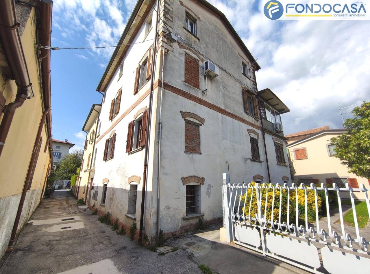 Appartamento in vendita a Seravezza