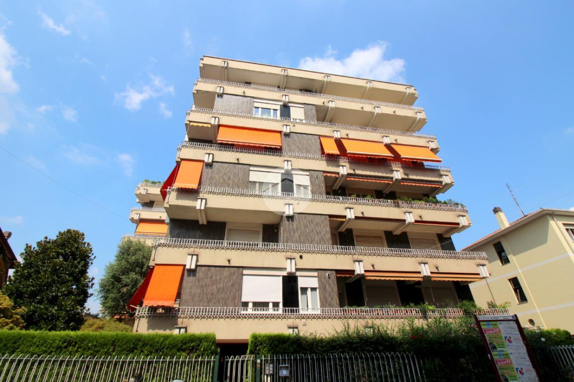 Appartamento in vendita a Rho