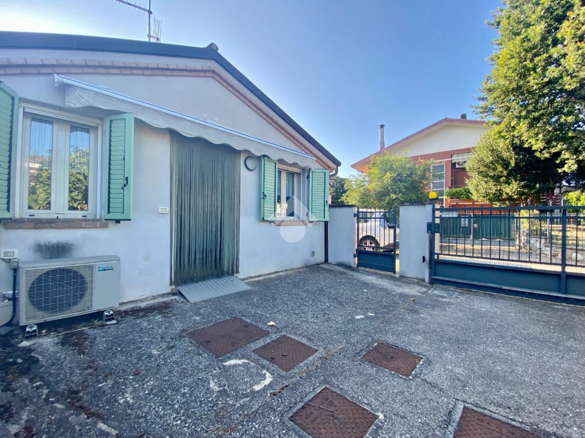 Casa indipendente in vendita a Santarcangelo Di Romagna