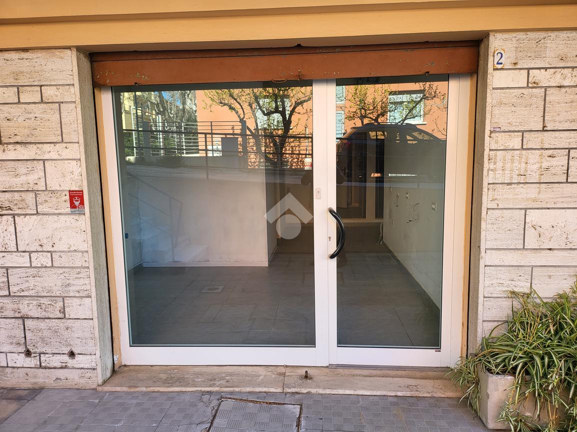 Negozio in vendita a Rimini