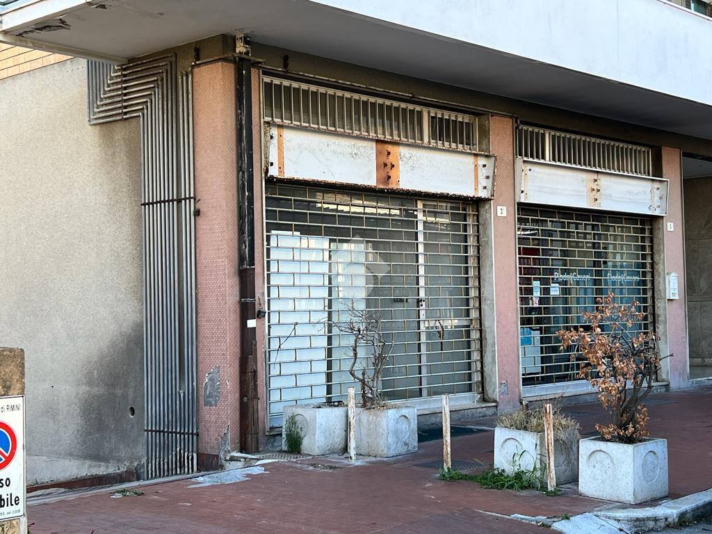 Negozio in vendita a Rimini