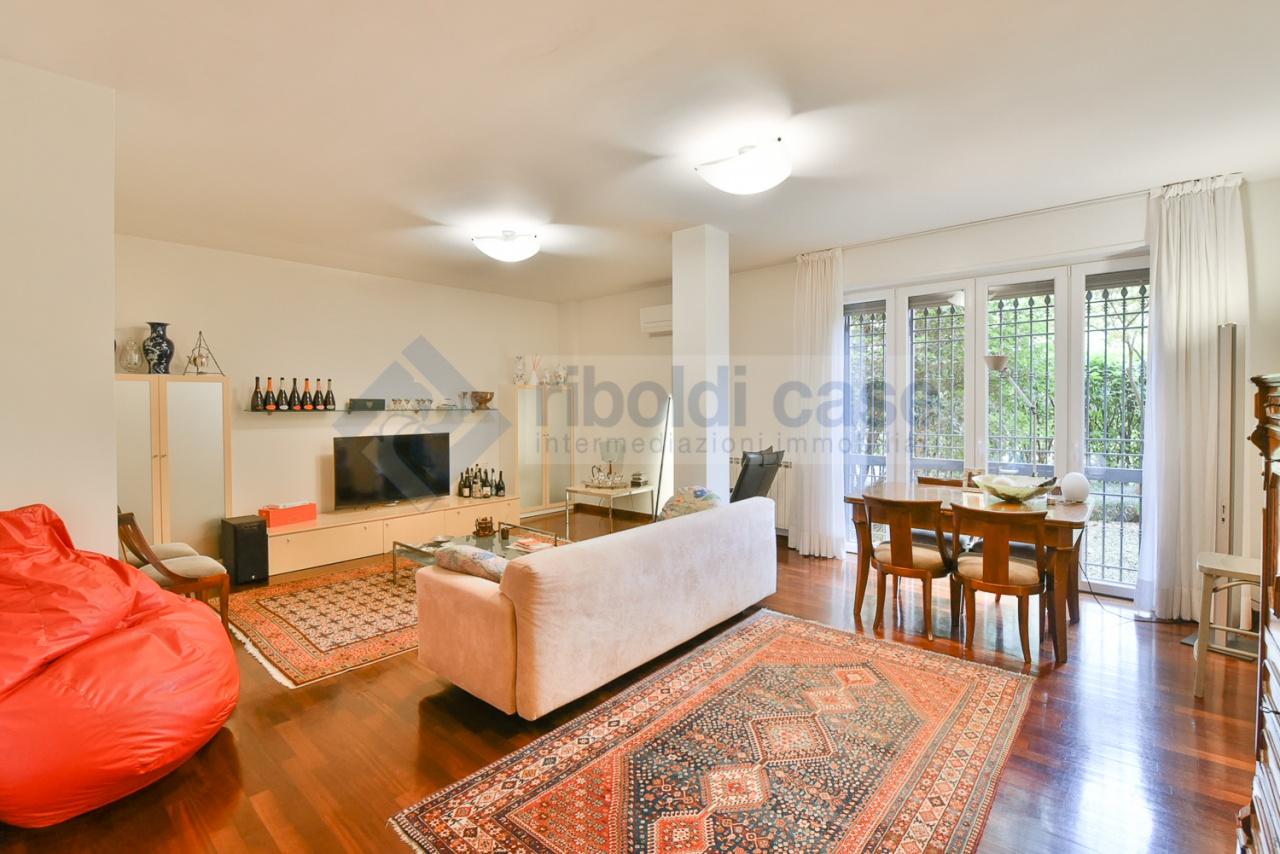 Appartamento in vendita a Monza