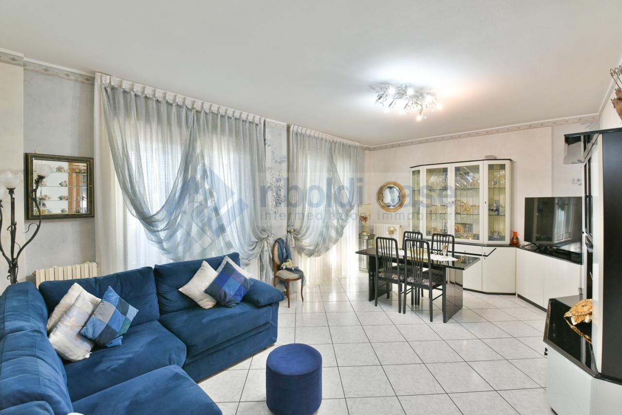 Appartamento in vendita a Cologno Monzese