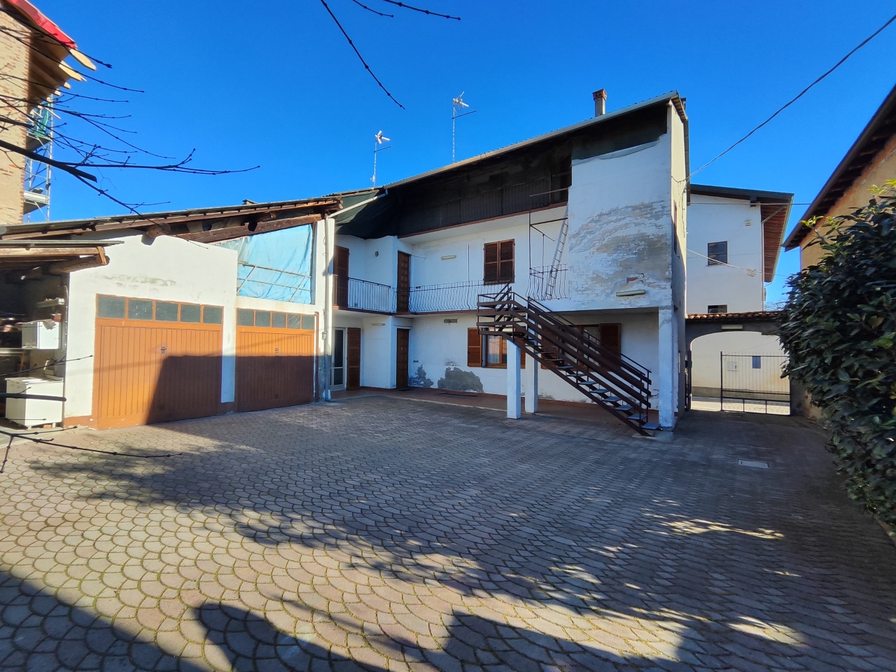 Casa indipendente in vendita a Vaprio D'Agogna