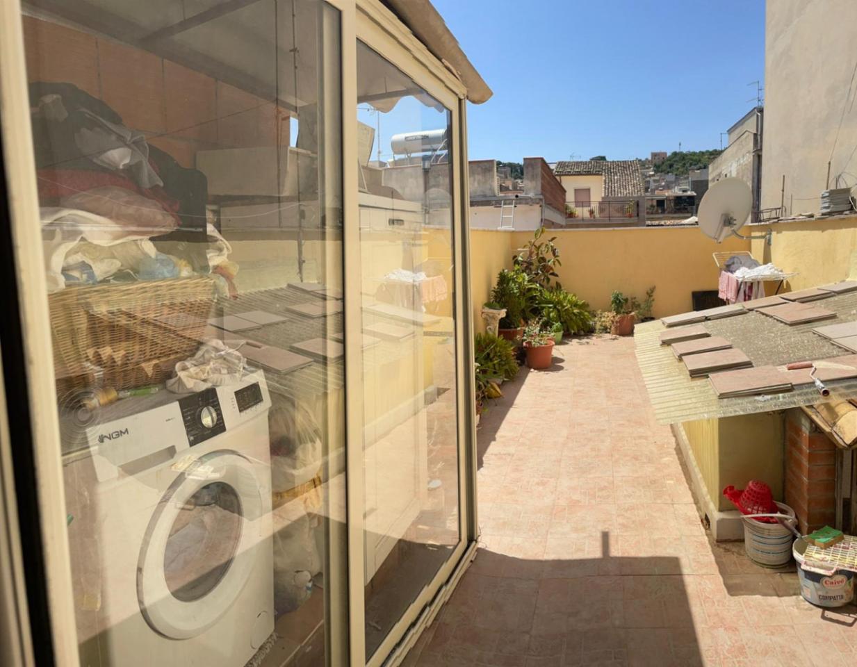 Casa indipendente in vendita a Canicattini Bagni