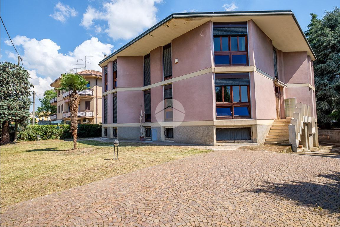 Villa in Piazza San Rocco 17, Valeggio sul Mincio