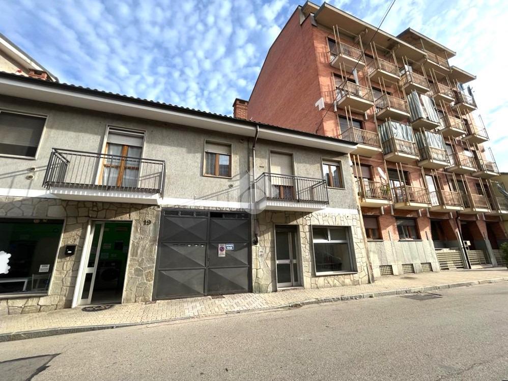 Negozio in affitto a Poirino