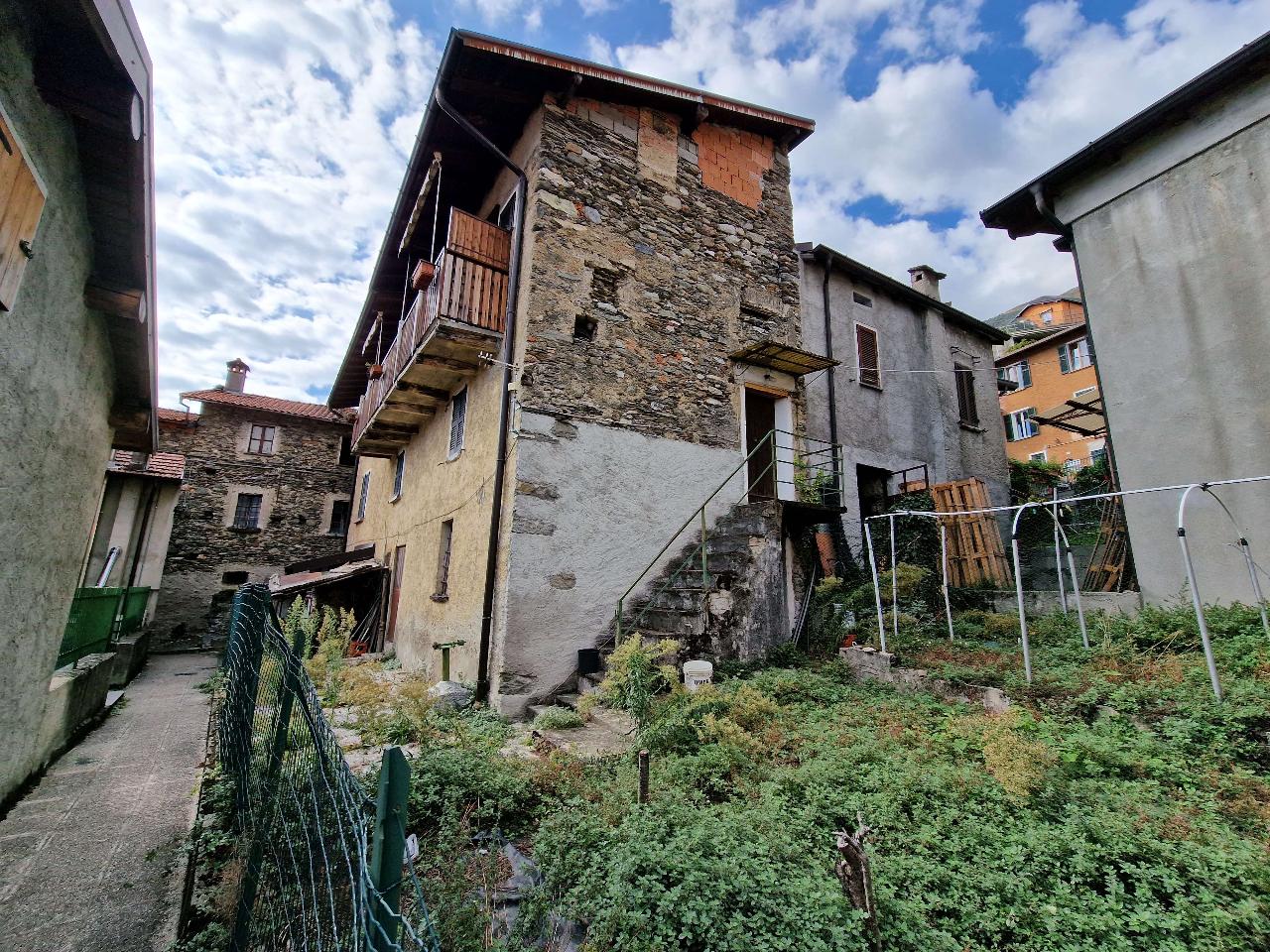 Appartamento in vendita a Pianello Del Lario