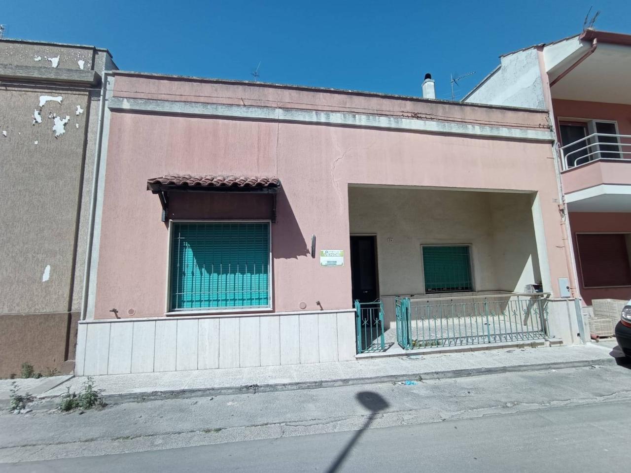 Casa indipendente in vendita a Racale