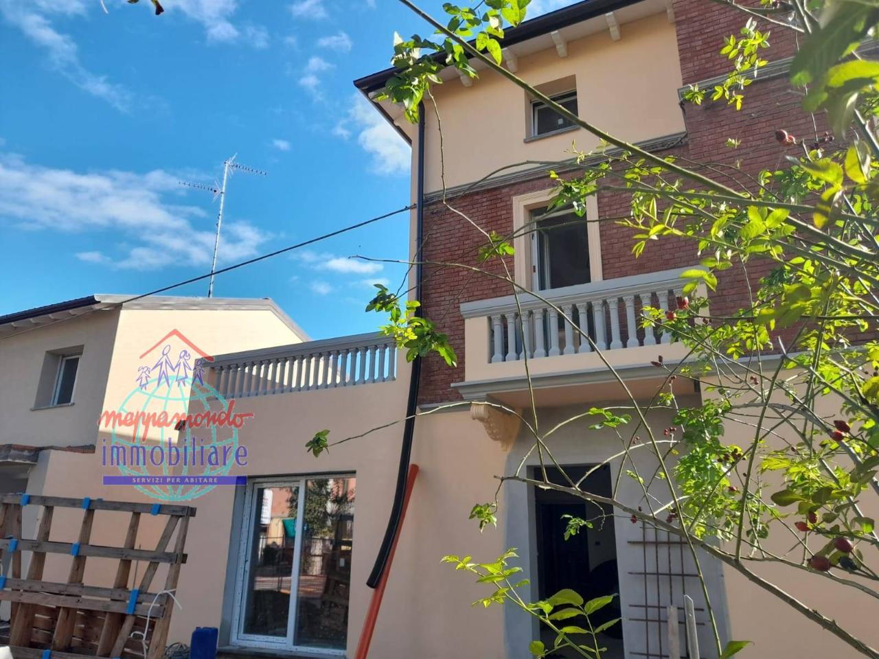 Villa in vendita a Sala Bolognese