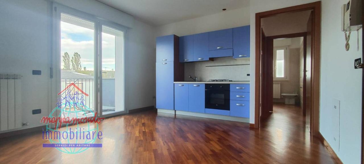 Appartamento in vendita a Cento