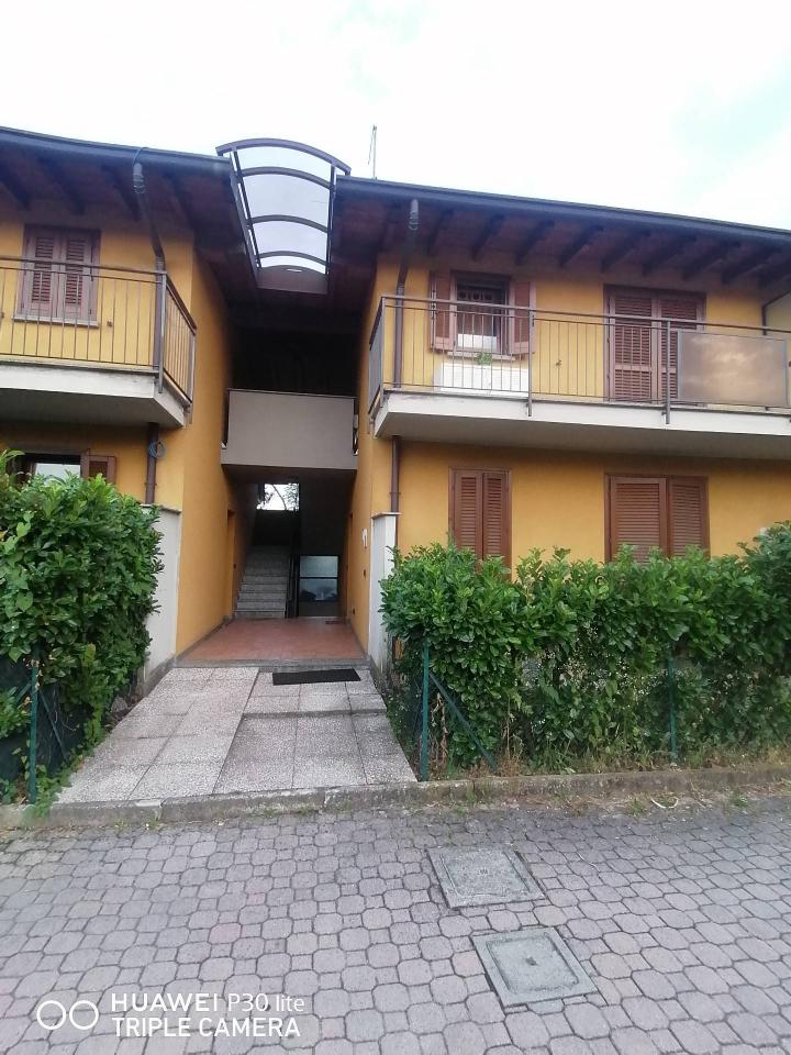 Appartamento in affitto a Appiano Gentile