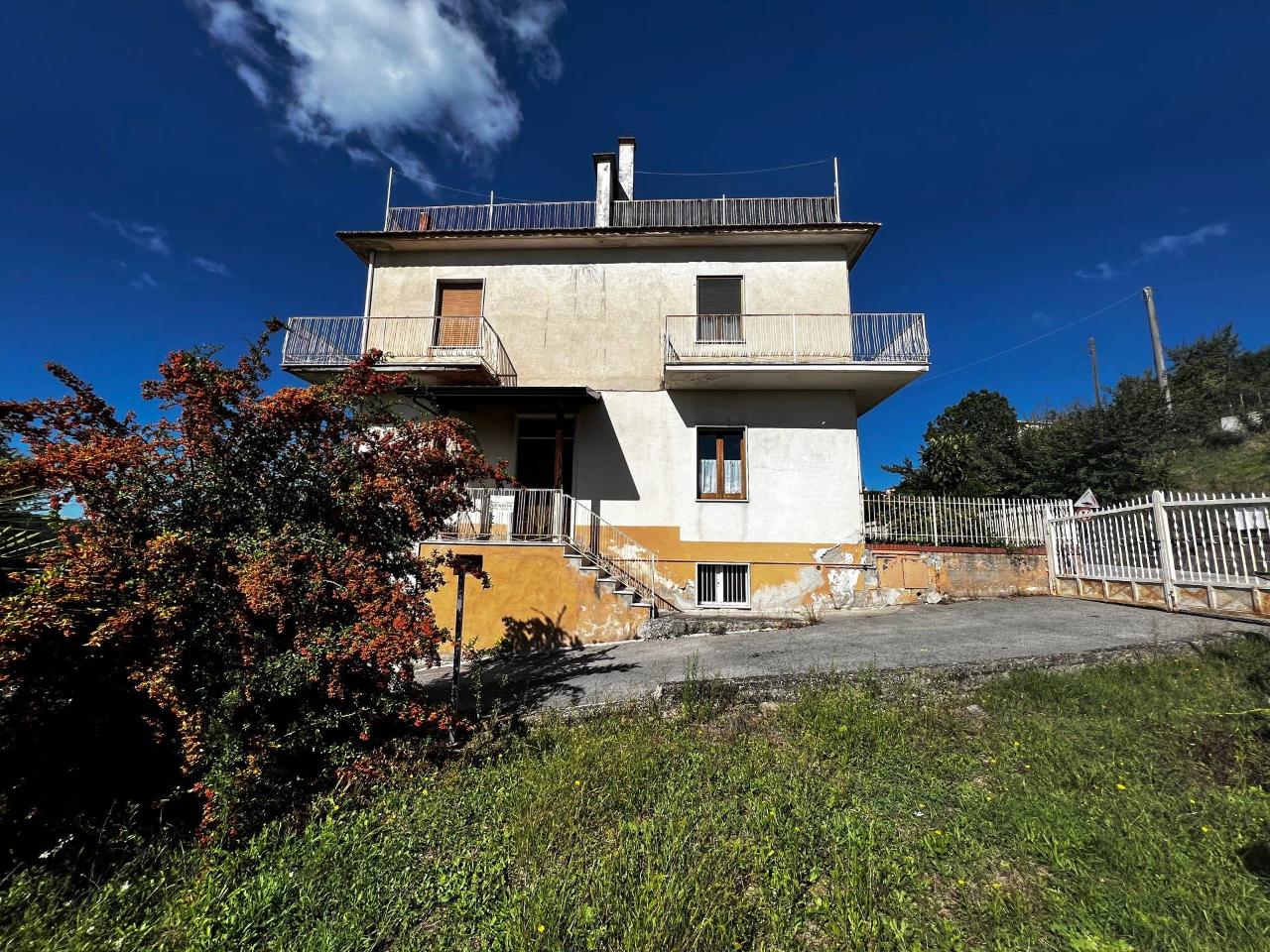 Casa indipendente in vendita a Luogosano