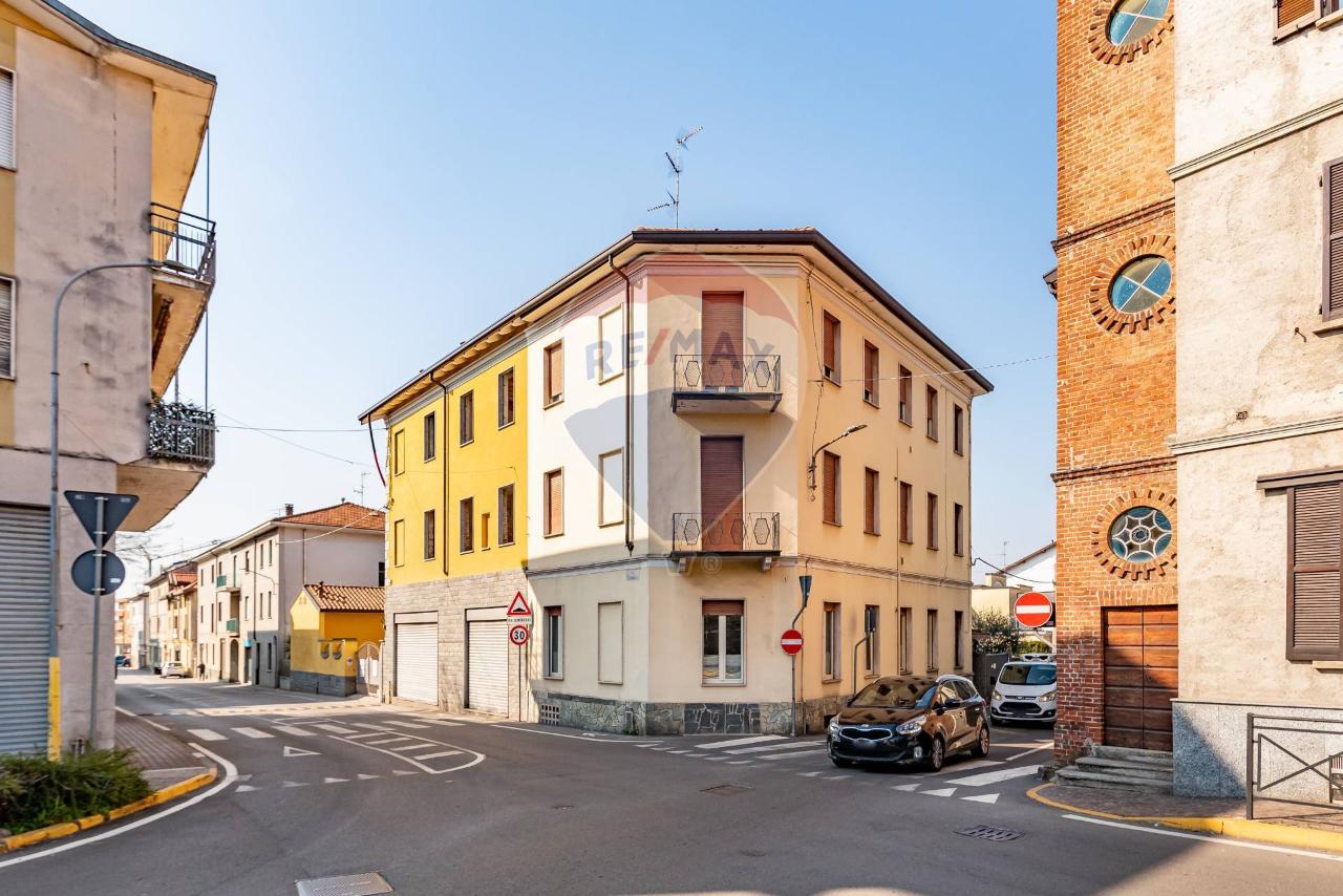 Trilocale in Via Trento 3, Cogliate