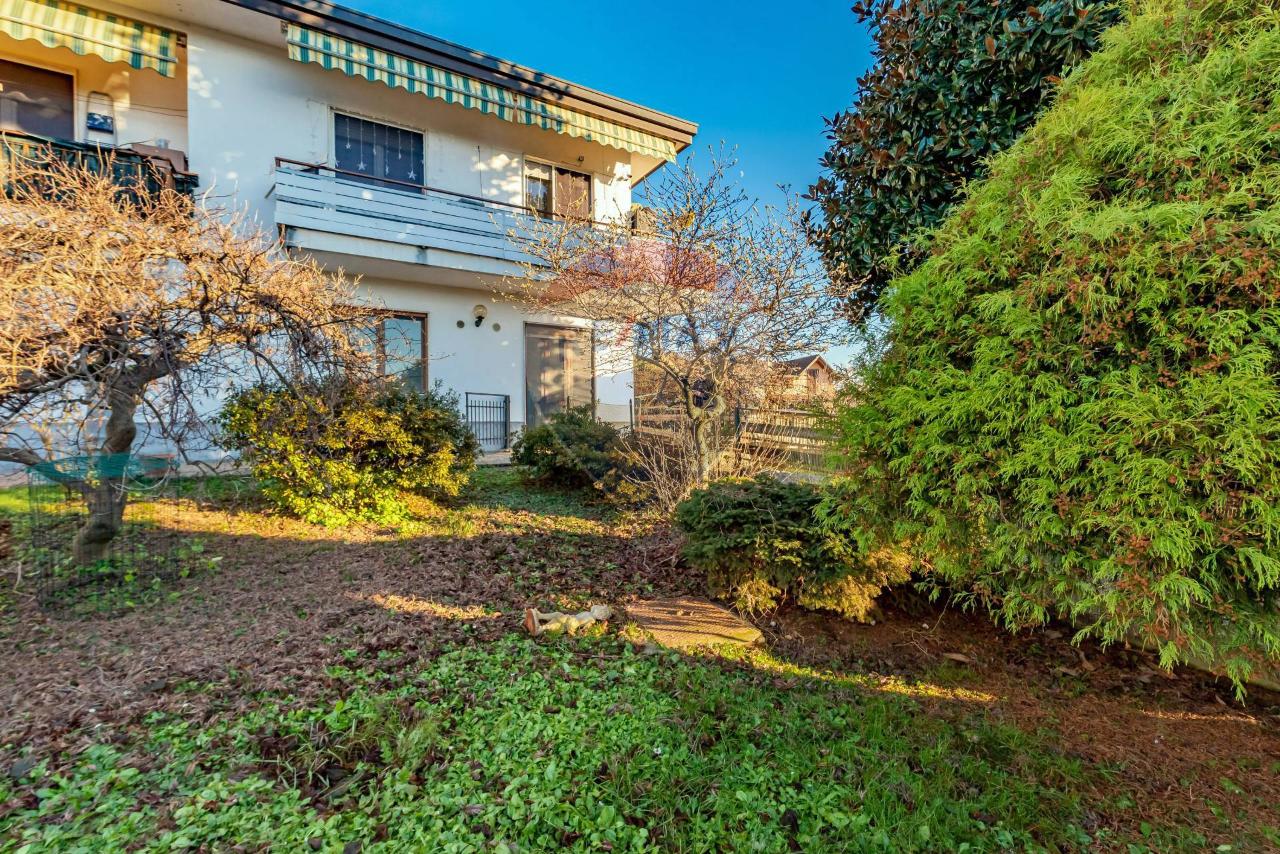 Appartamento in vendita a Limido Comasco