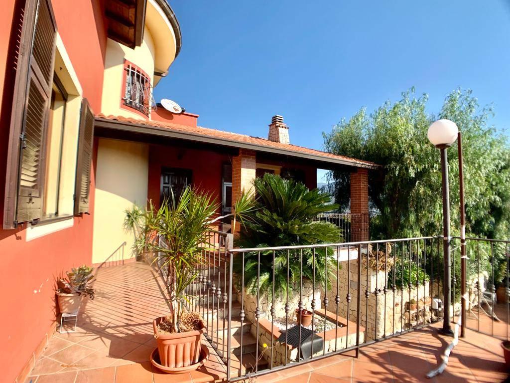 Villa in vendita a San Biagio Della Cima