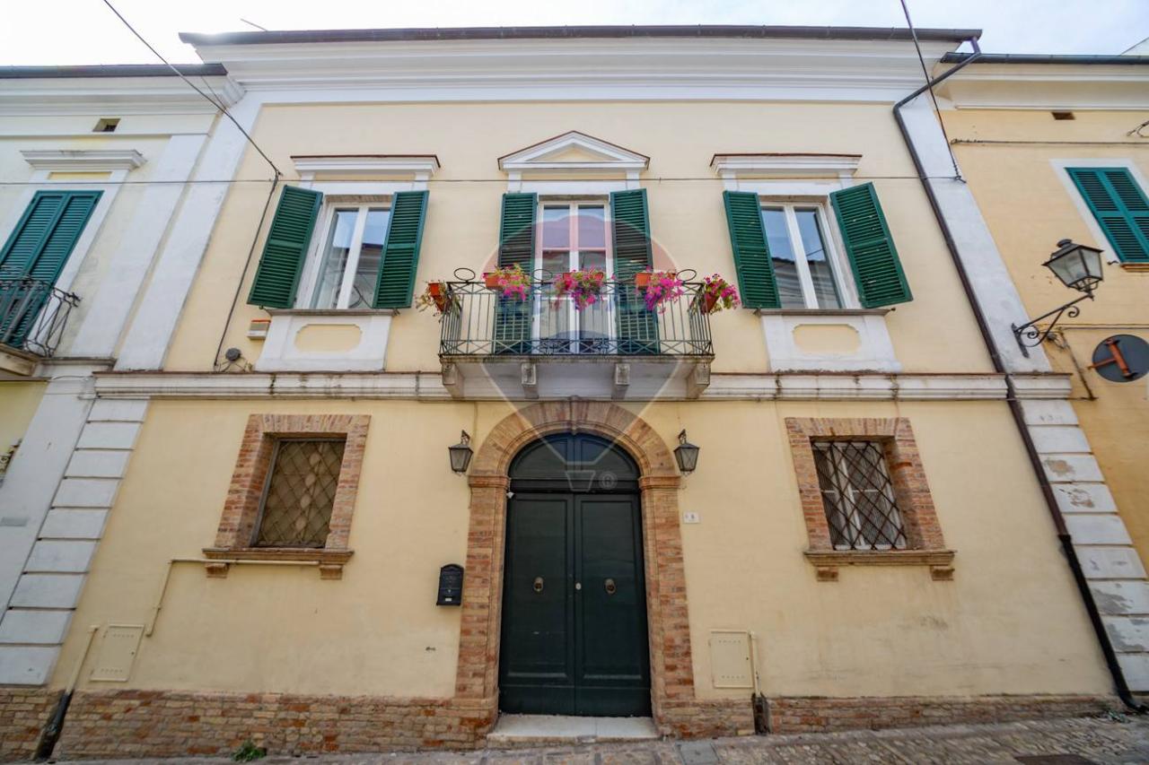 Casa indipendente in vendita a Loreto Aprutino