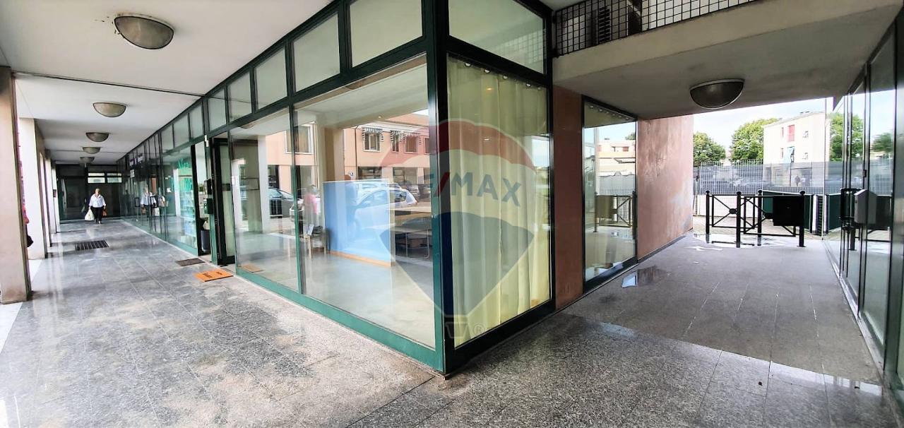 Negozio in vendita a Mestrino