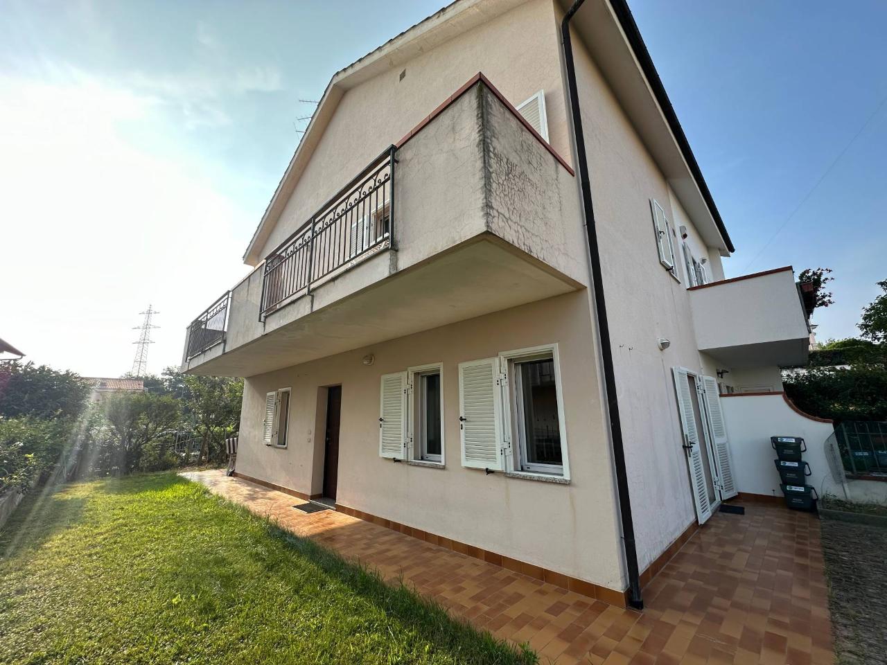 Villa a schiera in vendita a Albenga