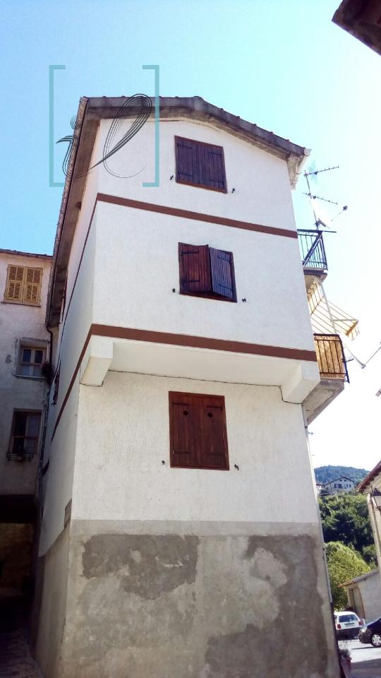 Appartamento in vendita a Cosio Di Arroscia