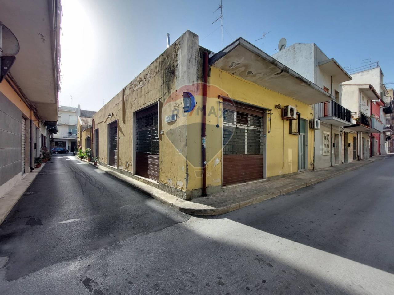 Negozio in vendita a Priolo Gargallo