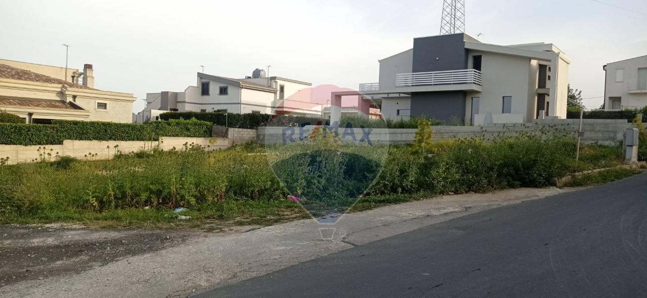 Terreno edificabile in vendita a Rosolini