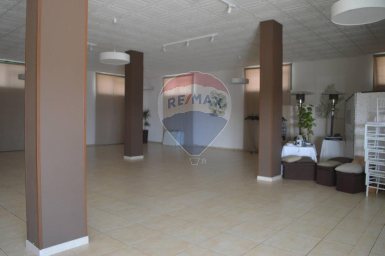 Negozio in vendita a Pachino