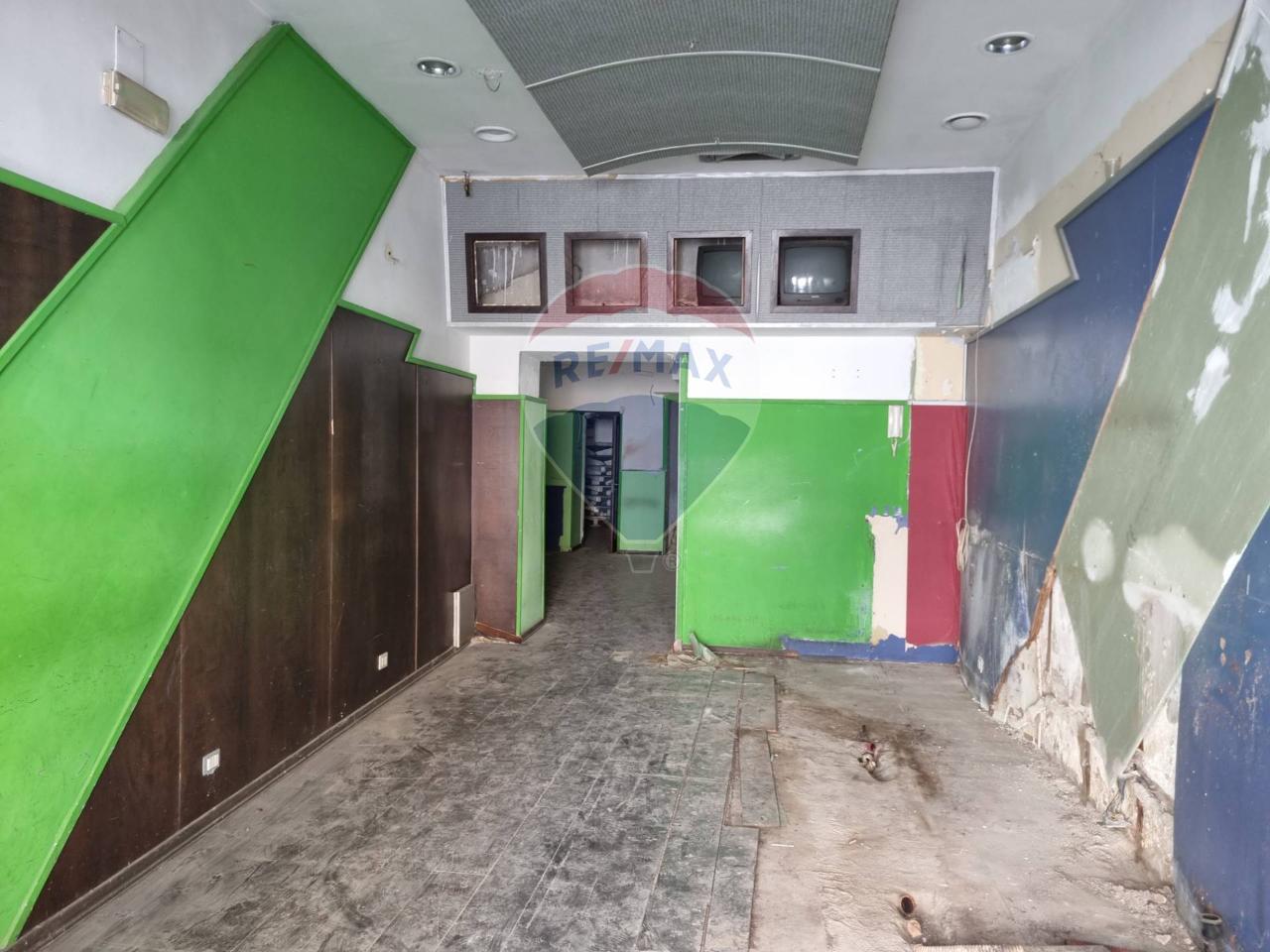 Negozio in vendita a Augusta