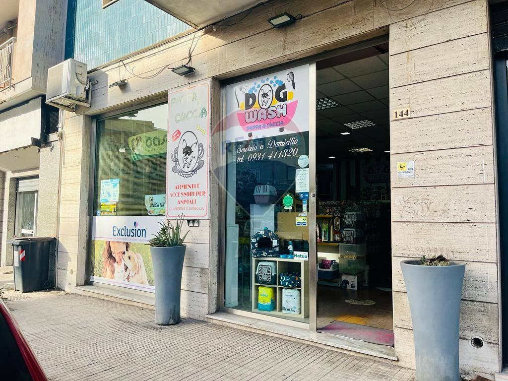 Esercizio commerciale in vendita a Siracusa