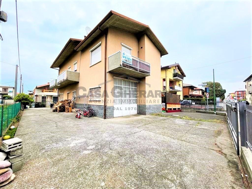 Casa indipendente in vendita a Presezzo