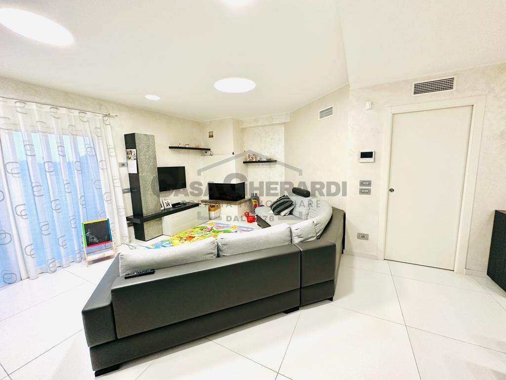 Appartamento in vendita a Bonate Sotto