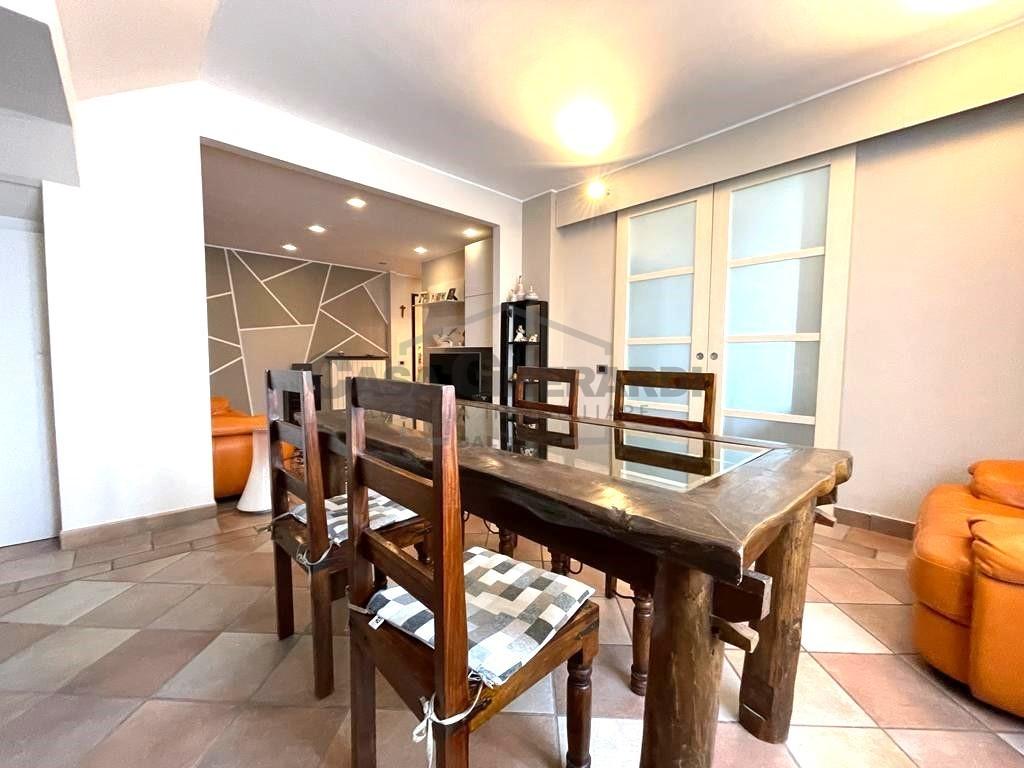 Appartamento in vendita a Curno