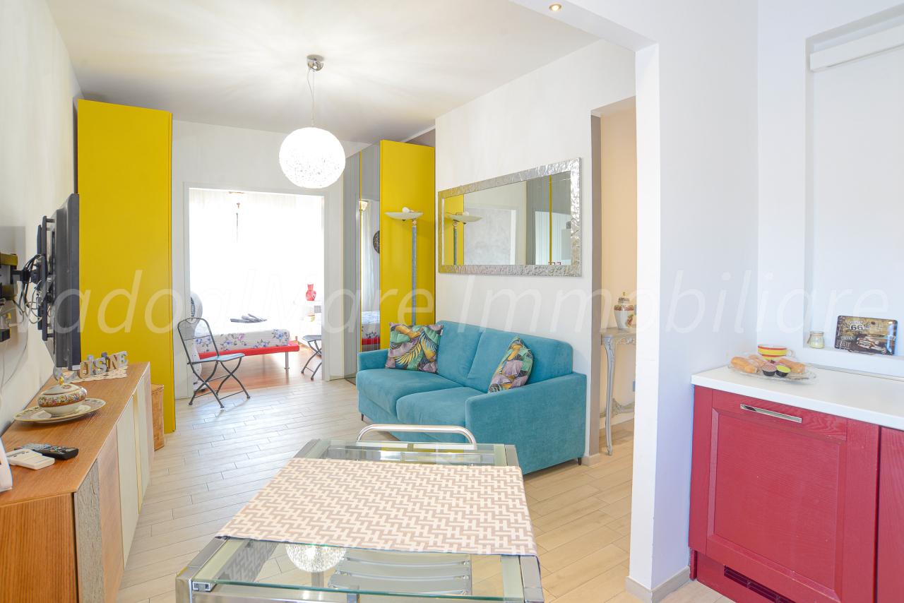 Appartamento in vendita a Vado Ligure