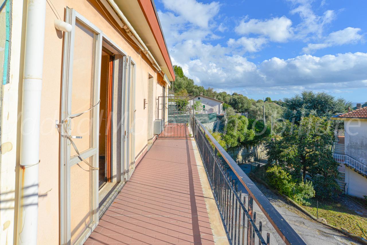 Appartamento in vendita a Celle Ligure