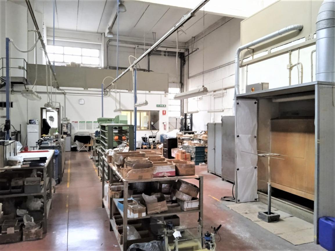 Capannone in affitto a Parma