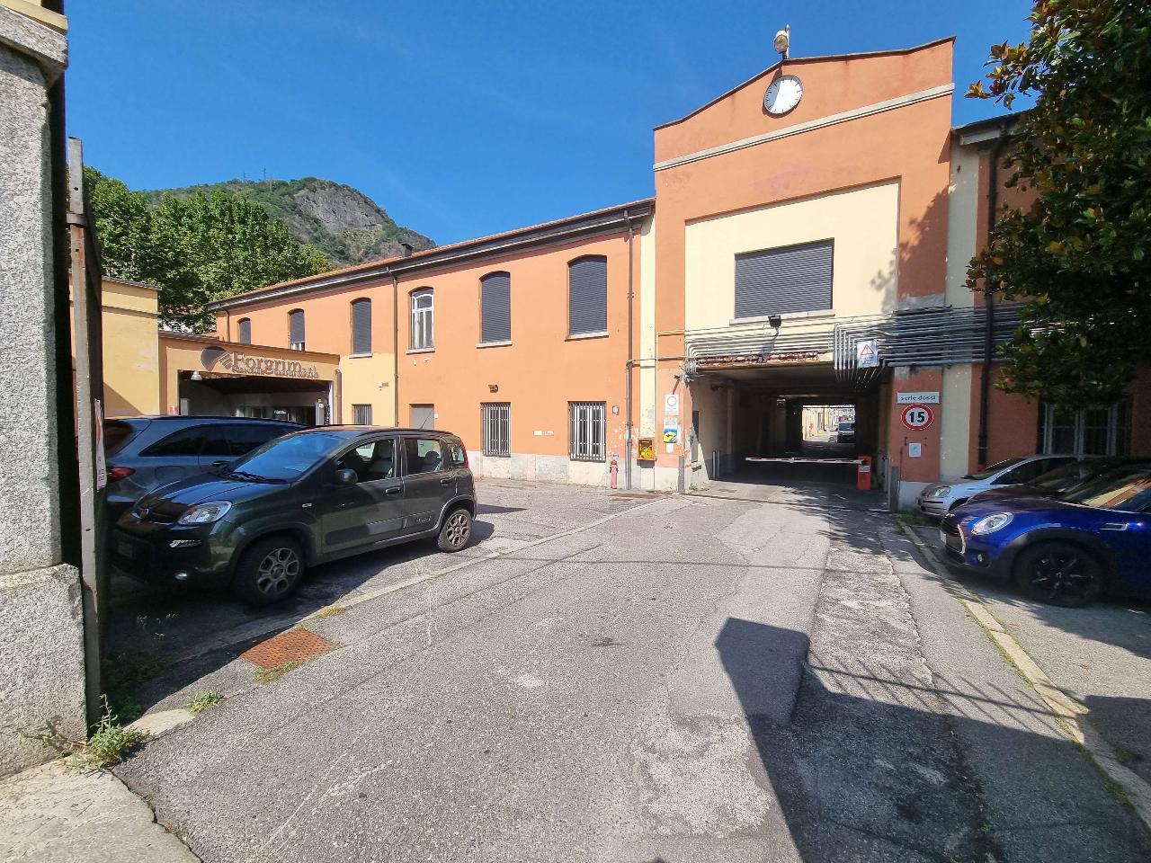 Capannone in vendita a Como